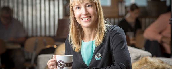 Extra god fika för forskningen | Barncancerfonden